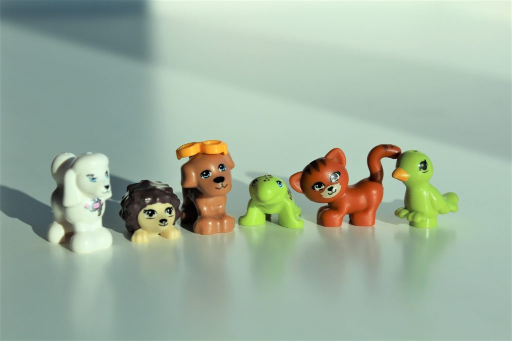 LEGO Small Animal pack of 5 - DOLLAR DEAL - The Minifig Club