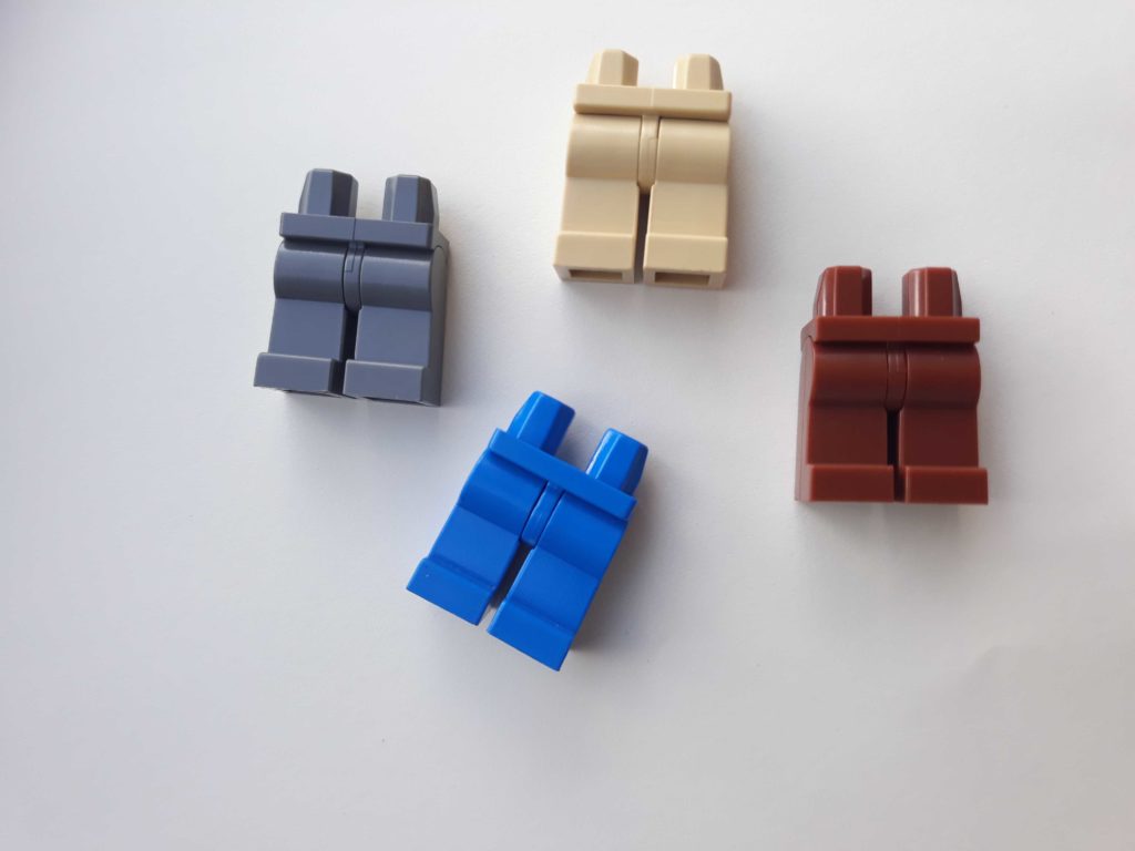 TMC-Daily-Lego-Pans-4x - The Minifig Club