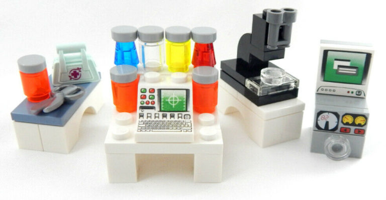 LEGO Hospital Equipment Minifig Bundle - The Minifig Club